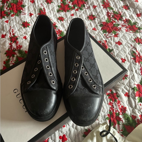 Gucci | Shoes | Im Selling My Grandson Shoes They Dont Fit Anymore ...